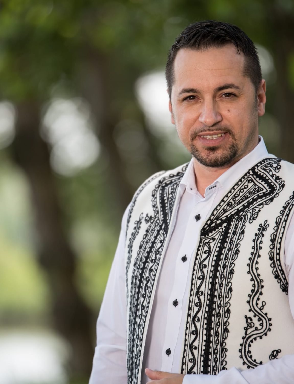 Musical Band Slatina - Formatie nunta - Acasă - Formatie evenimente